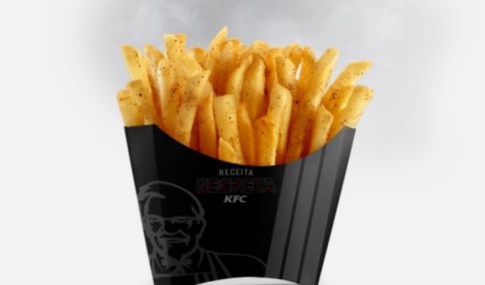 Nova campanha do KFC celebra balde - 3 Talheres